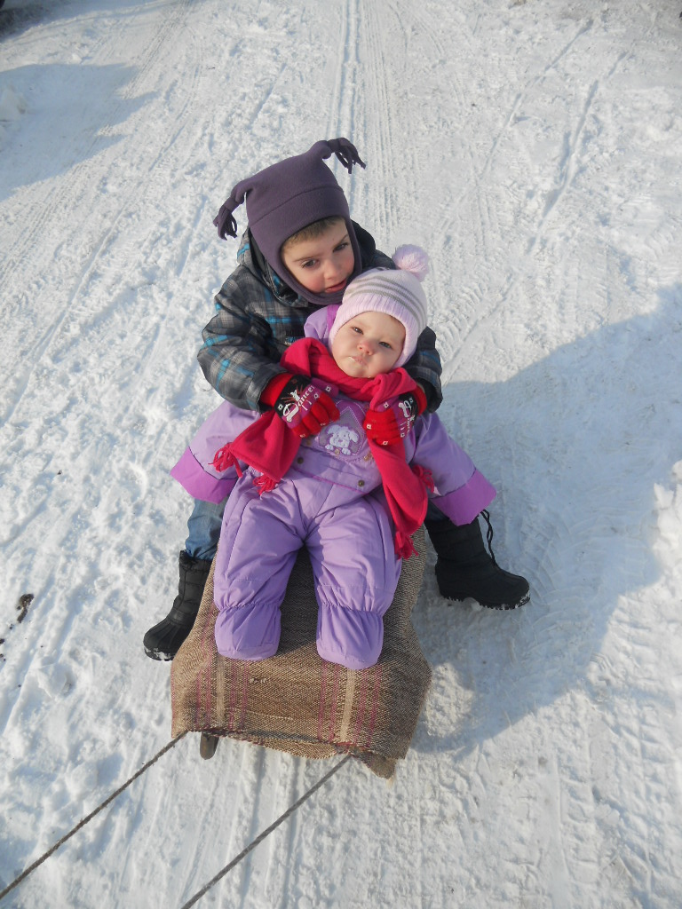 Steli - lumea mea: Un copil, doi copii...agitatie maxima