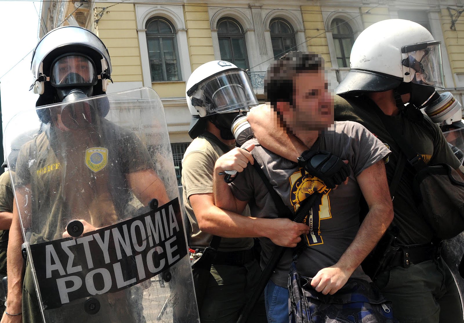 Αδέσποτος: ΟΛΑ ΤΑ ΠΡΟΣΧΗΜΑΤΑ ΠΕΦΤΟΥΝ: ΥΦΥΠΟΥΡΓΟΣ ΠΡΟ-ΠΟ Ο τ.ΑΡΧΗΓΟΣ ...