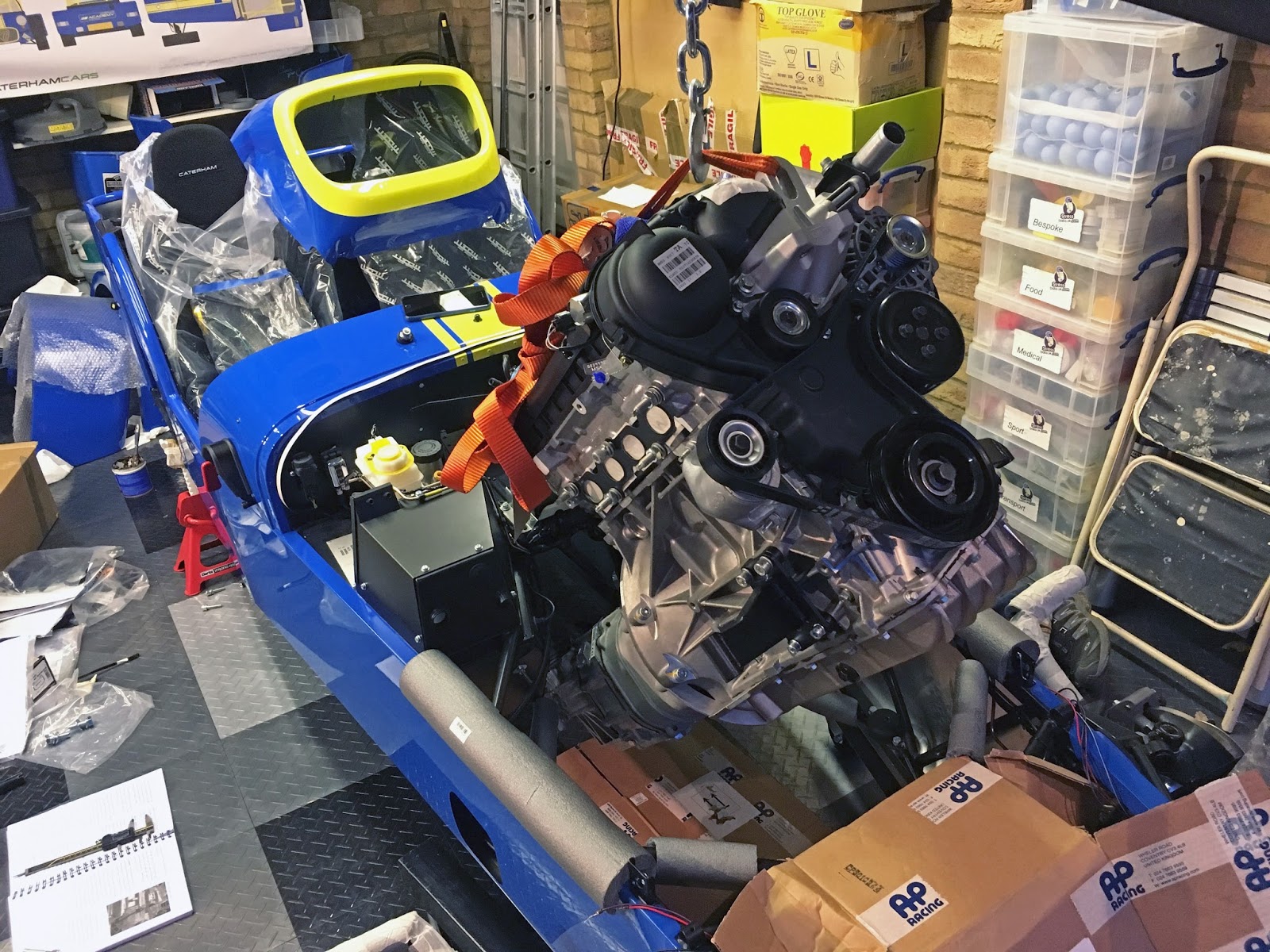 2019 Caterham 270R Racing Blog: Academy Car Build - Day Ten - The BIG BIT