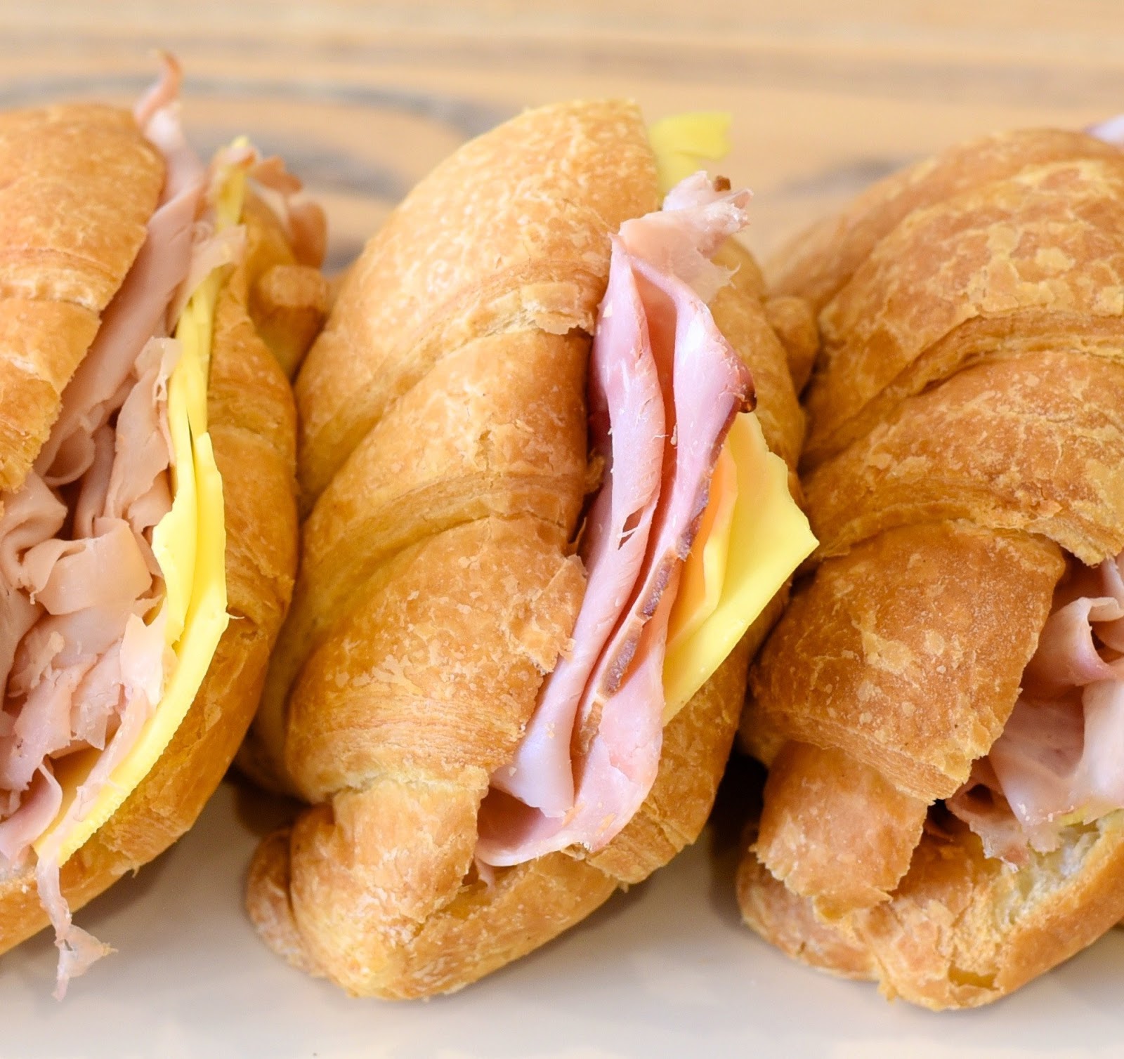 THE HISTORY OF CROISSANT ~ Bread N Tea