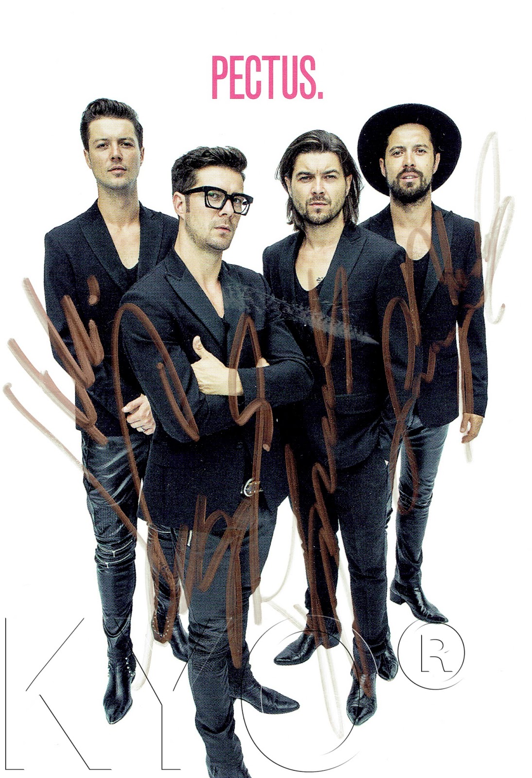 Chris Autographs: Pectus