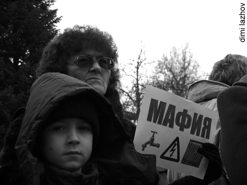Мисля следователно съществувам февруари 2013