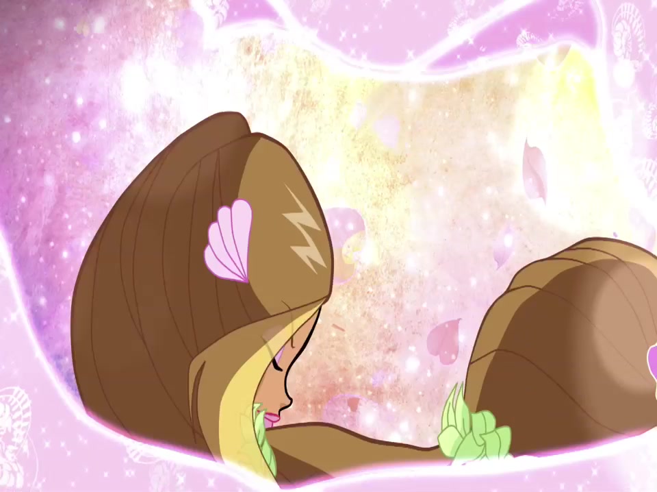 Imágenes de la transformación Flora Harmonix HD - Winx Club All