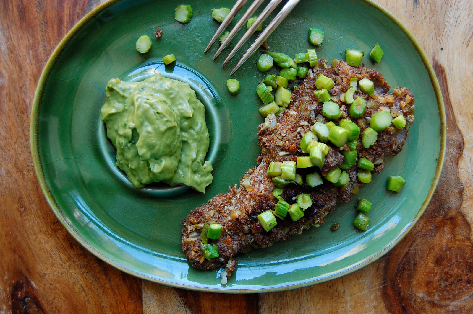 palate/palette/plate: Flaxseed & Pepita Crusted Flounder with Avocado ...