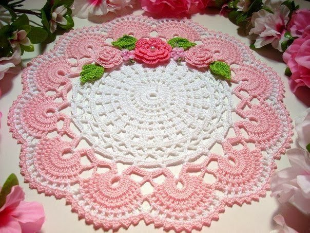 Crochet: Doilies WITH ROSES
