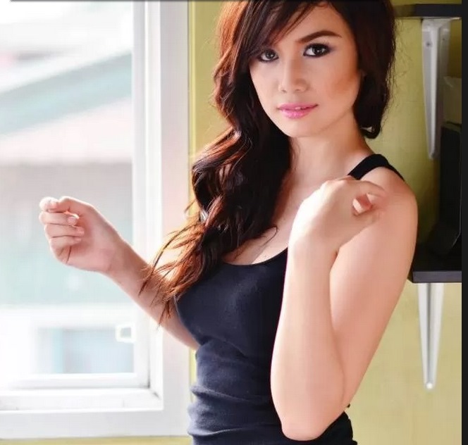 Filipinas Beauty: Filipina FHM Model Czarina David
