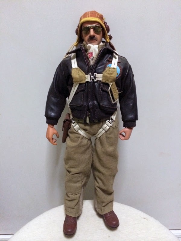 1/6 Action Figures: 1/6 Scale US Pilot Flying Tigers - S$50