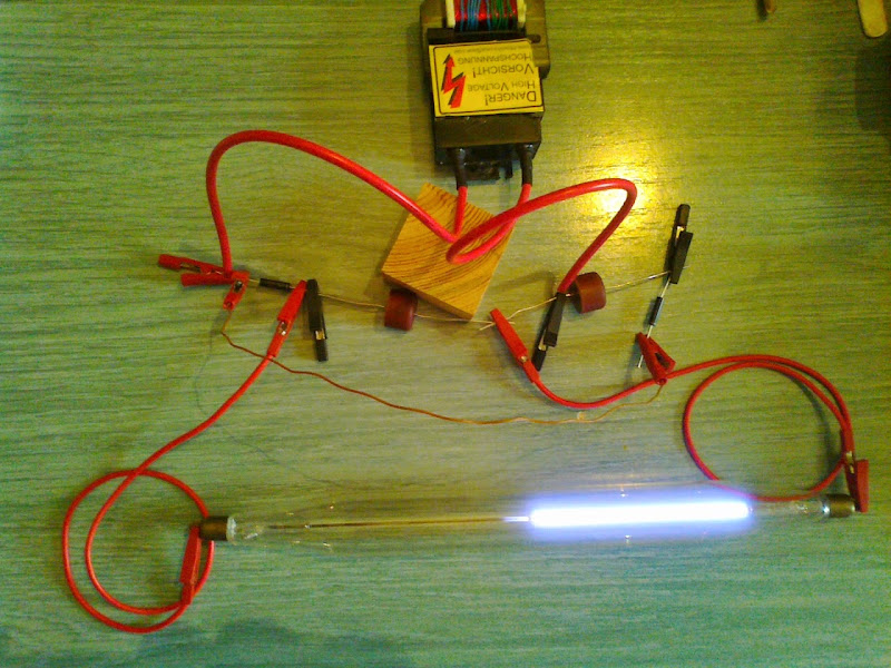 High Voltage Electrostatic Field Generator - NVtronics.org