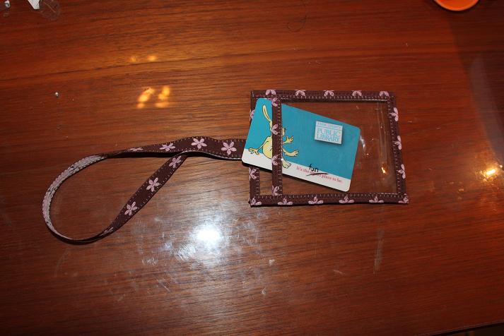 Wee Warrens: Library Card Holder Tutorial