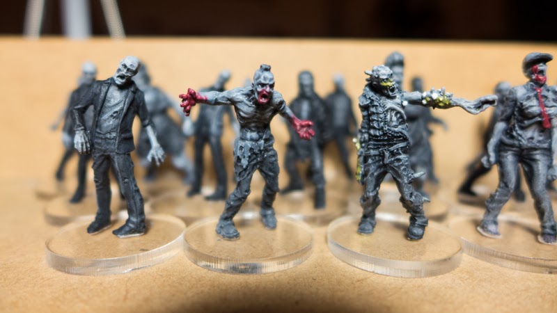Analogue Hobbies: From PaulS: 28mm Greyscale Zombies (90 points)