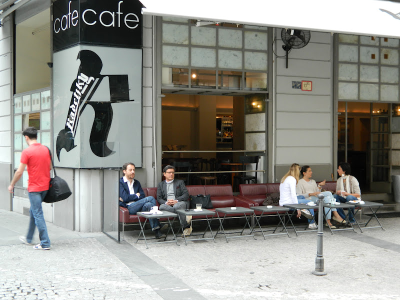 ele di decor: Caffè Radetzky a Milano. Radetzky cafè in Milano.