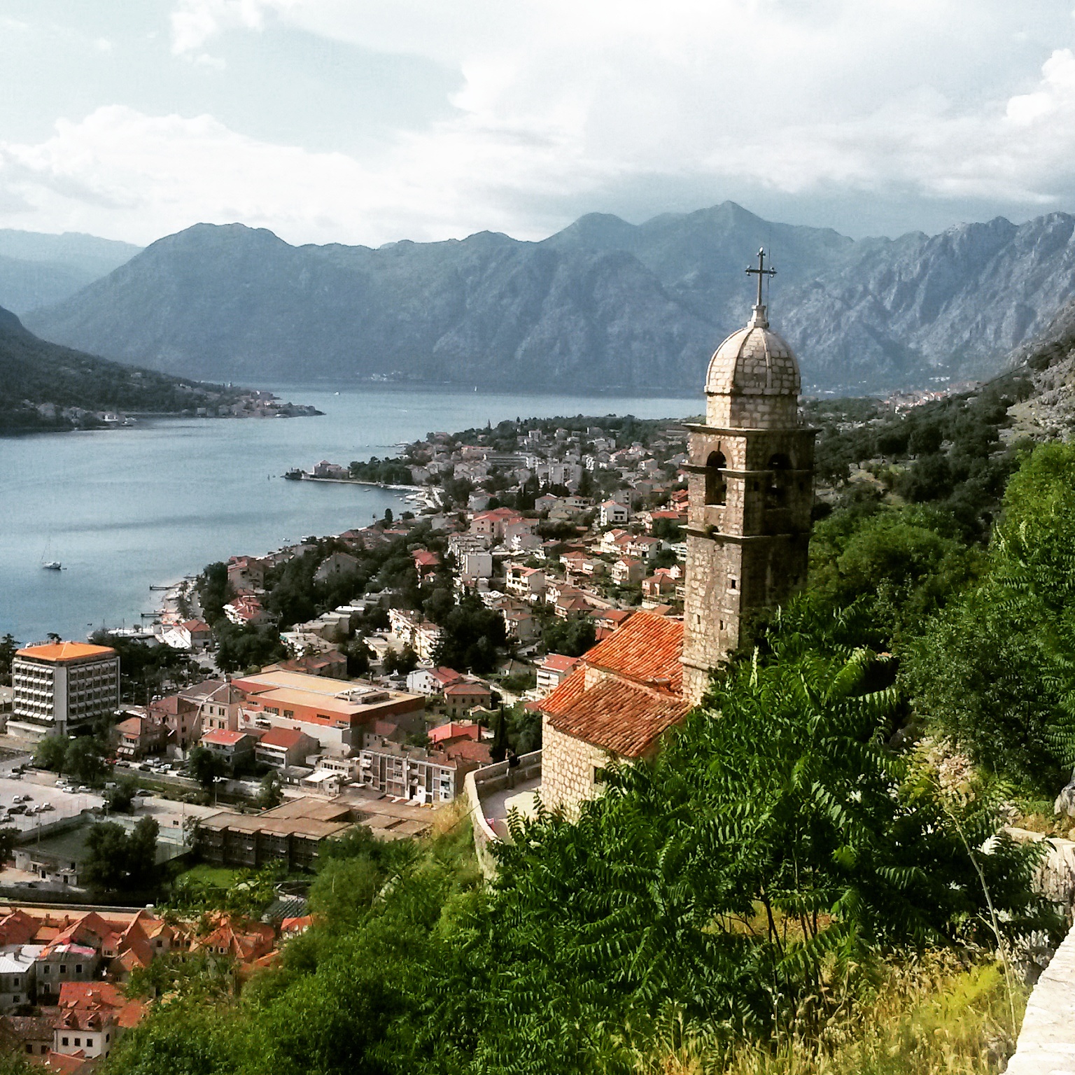 The Italian Backpacker: Discovering Kotor - a town with character