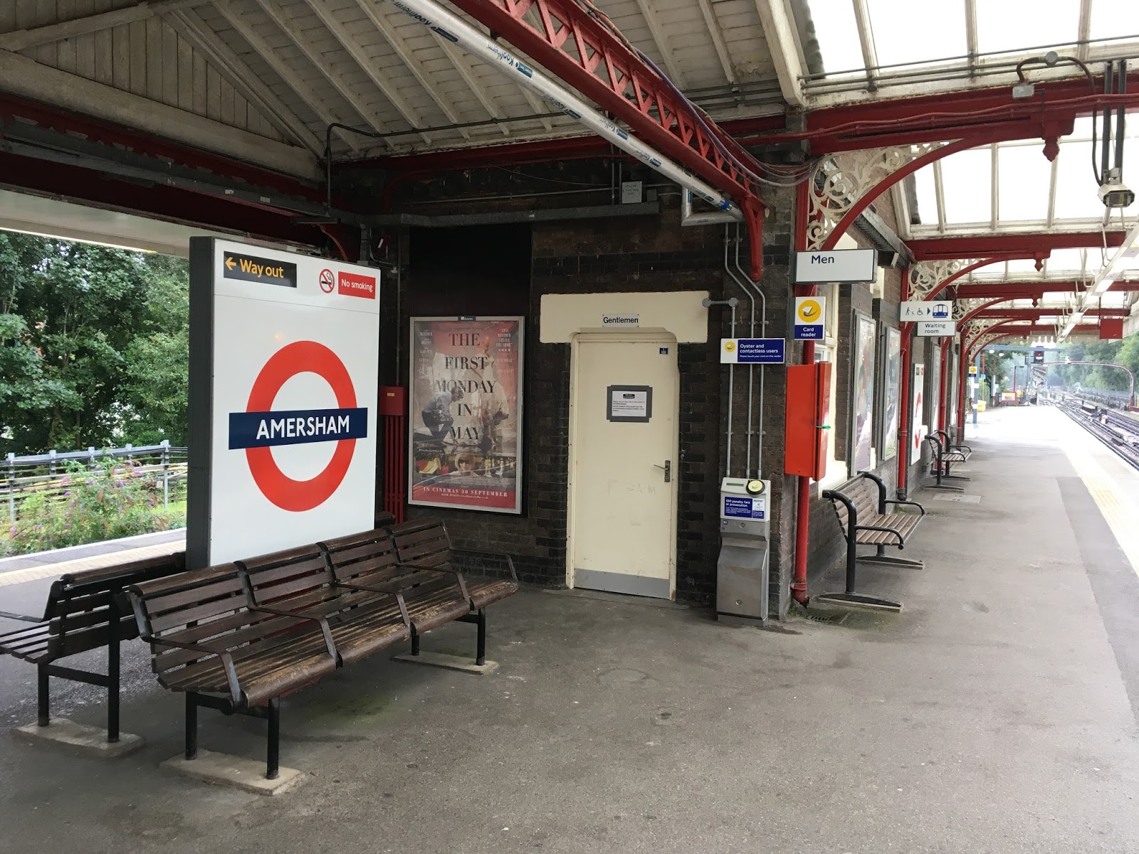 Calling at... British railway stations: Amersham (AMR/ZAM)