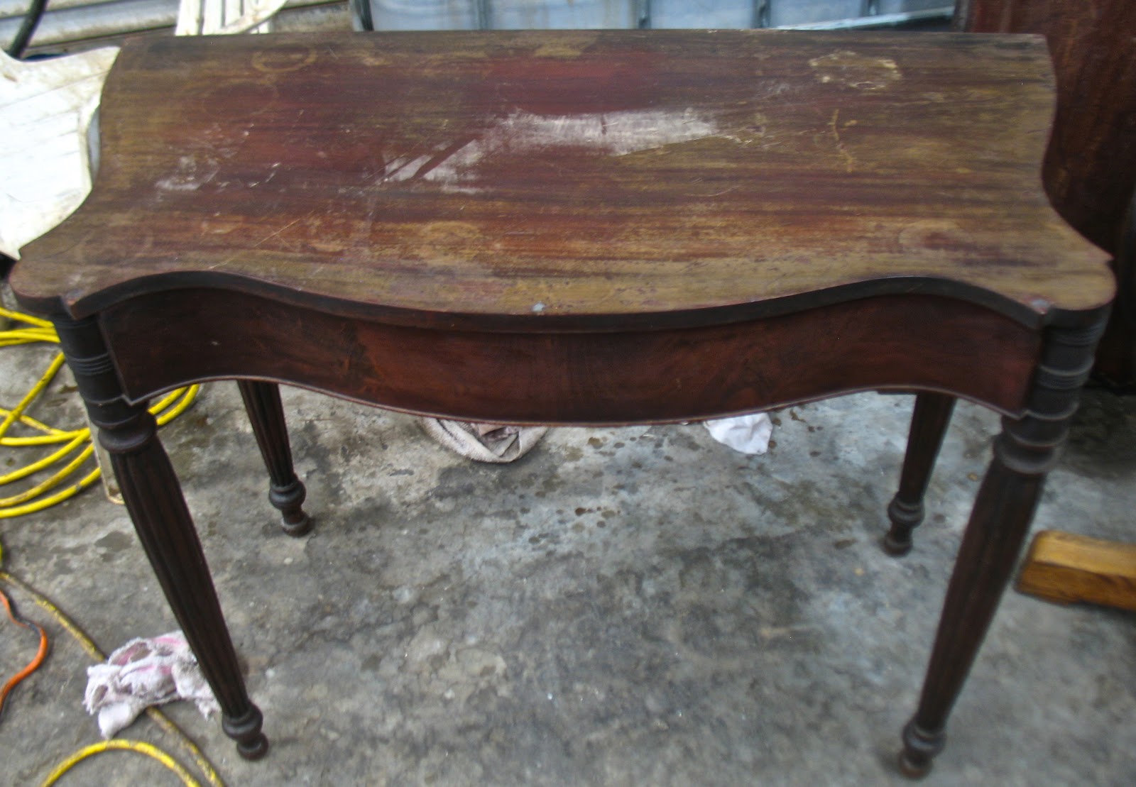 The Craftsman: Refinished Gate Leg Table