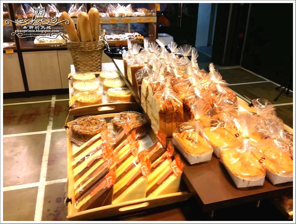 吴 ” 聊的天地。。。。: 大马 | 吉打 | 双溪大年：BONJOUR BREAD Bakery Cafe