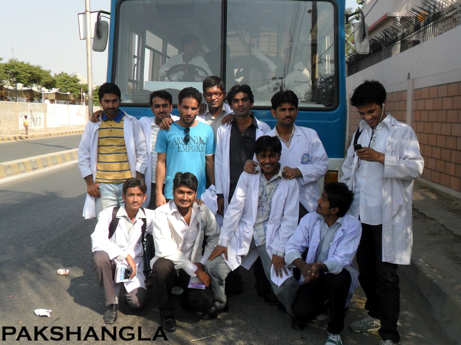 SOCAIL STUDENT NETWORK PAKISTAN: DOW UNIVERSITY OF HEALTH SCIENCE KARACHI