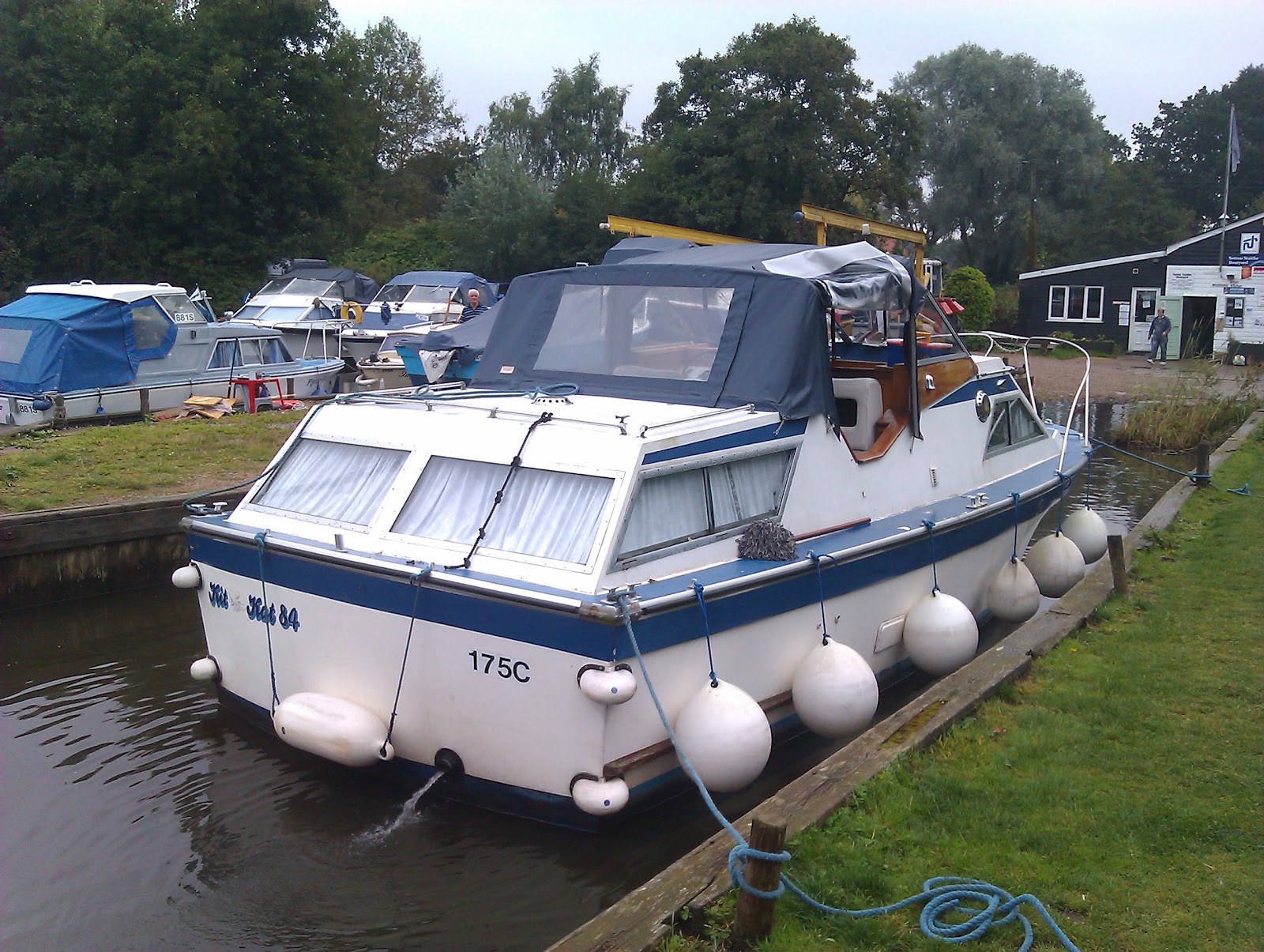 UK Marine Surveyor based in Preveza Greece.: Seamaster 8m