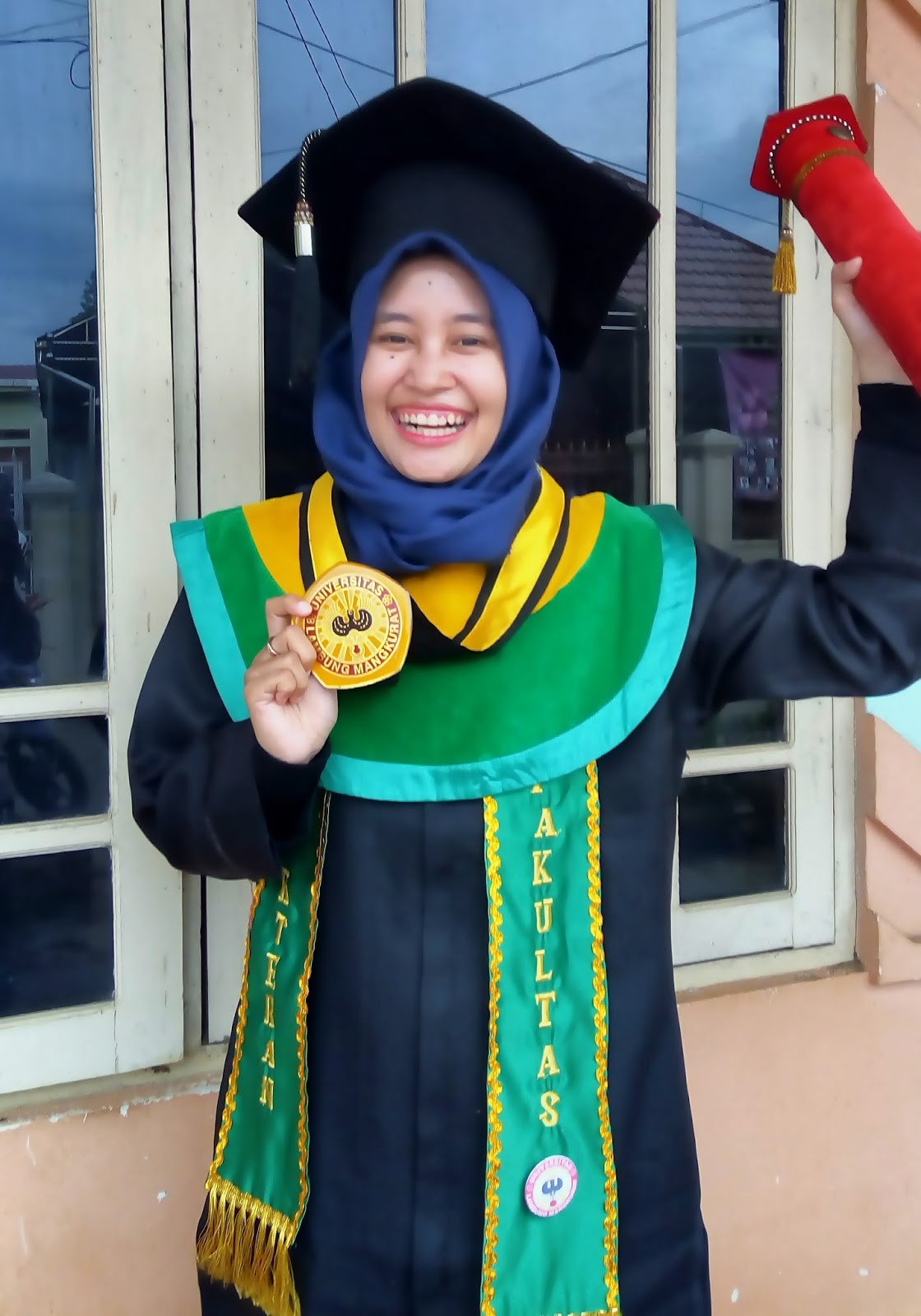 JAYA GEMILANG TOGA: Fitting toga Fakultas Kedokteran Toga 4s super slim