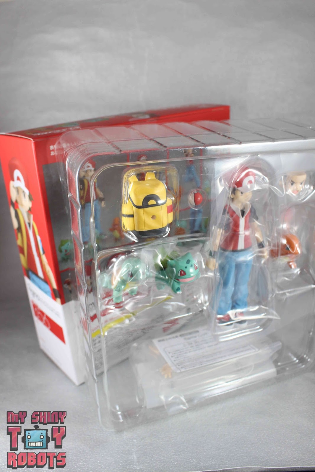 My Shiny Toy Robots: Toybox REVIEW: Figma Red
