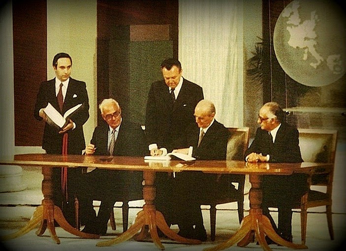 ΙΣΤΟΡΙΑ ΕΛΛΗΝΙΚΗ ΚΑΙ ΠΑΓΚΟΣΜΙΑ : Η ΒΟΥΛΗ ΤΩΝ ΕΛΛΗΝΩΝ (ΜΕΡΟΣ Β')