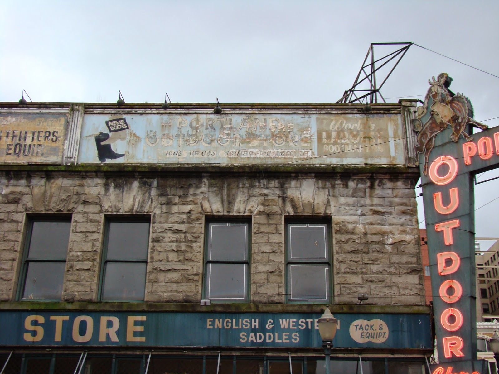 The World of JEK: Portland Outdoor Store, Portland Oregon