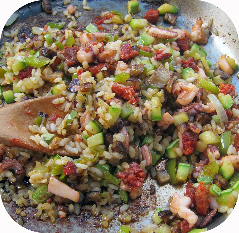 Mon quatre heures bricoleur: Calamars farcis aux légumes, riz et chorizo