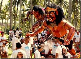 SESERATAN: BATARA KALA, BUAH KHILAF DEWA YANG HARUS DITANGGUNG MANUSIA ...