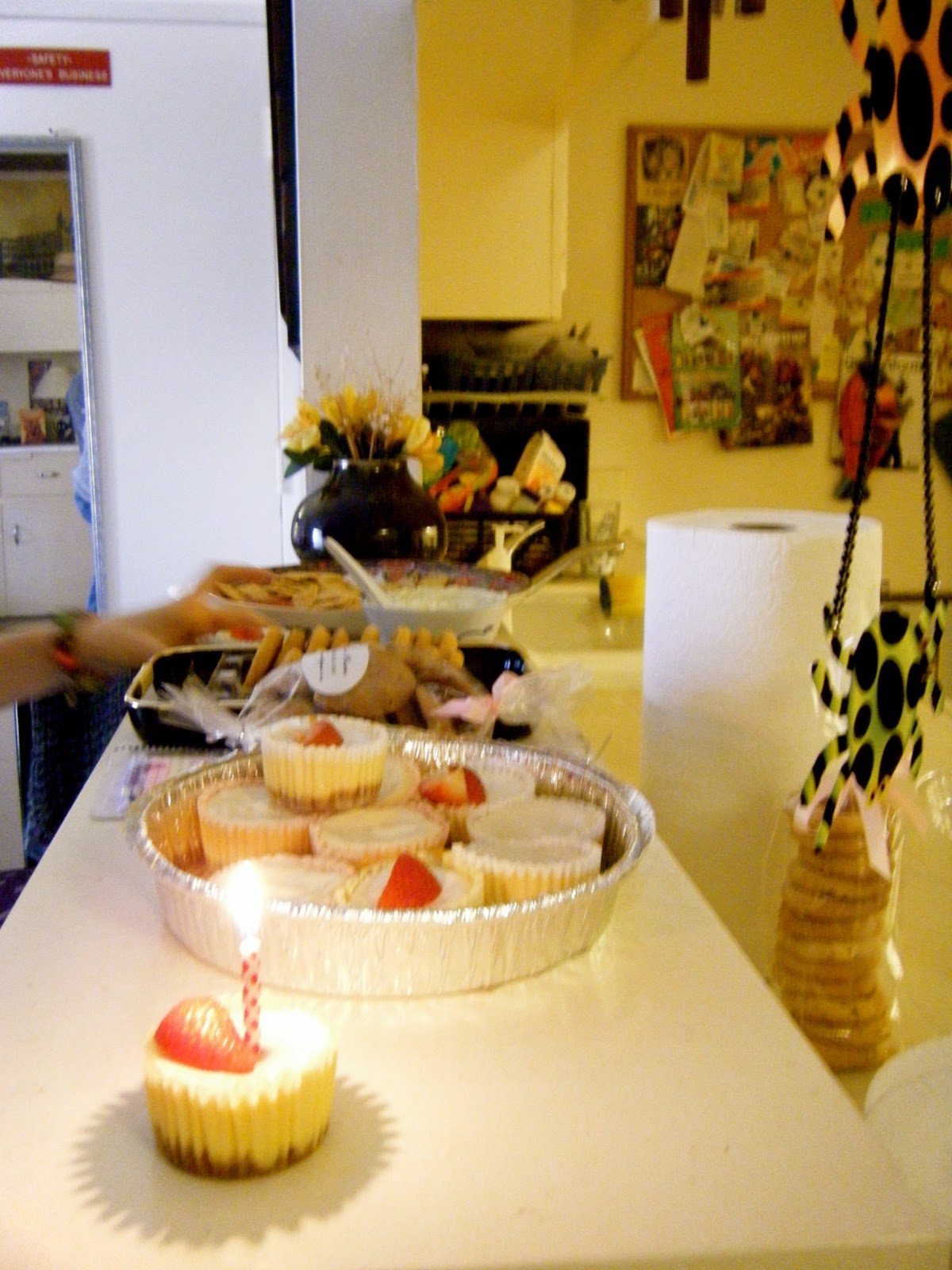 One-Dollar Wonders: Custom Thrift Shop Party!