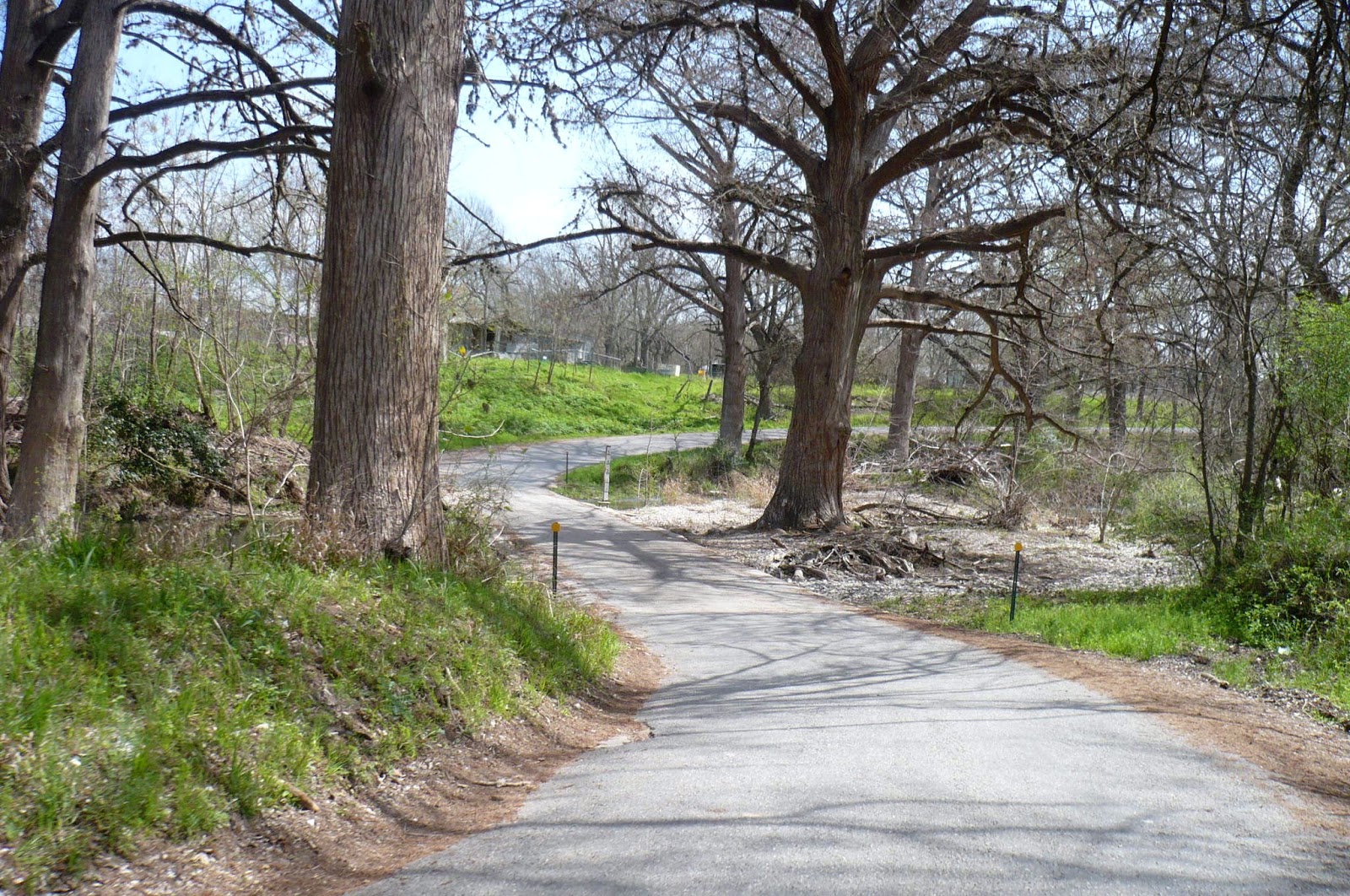 Free Rosey & Free Willy RV Travel: Riding the Backroads of Texas Hill ...