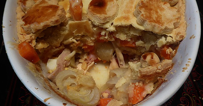 AAA ACCADEMIA AFFAMATI AFFANNATI: Hoenderpastei, o boer chicken pie ...