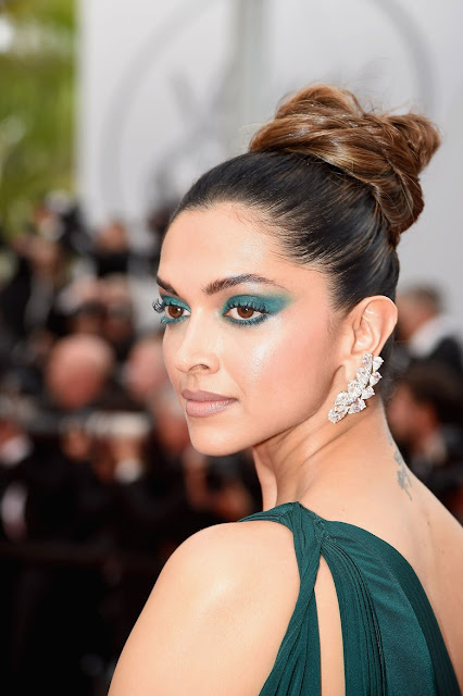 Deepika Padukone Teal Eye Makeup Look At 2017 Cannes ~ Krazy Fashion Rocks