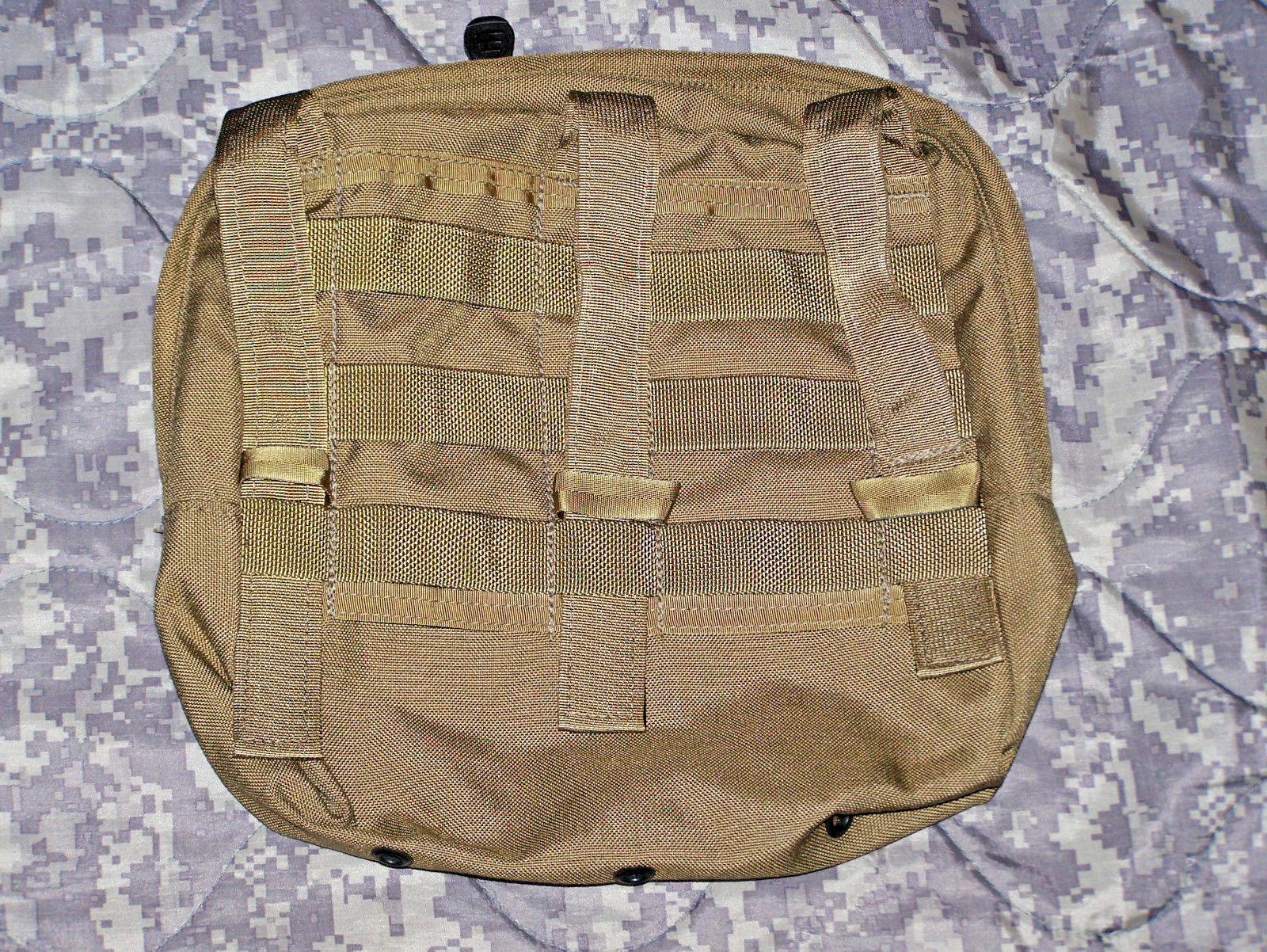 Webbingbabel: Paraclete Large Pouch GP Pouch Tan