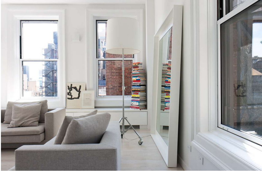 HomeLifeLoves: A Very White and Very Chic New York Apartment