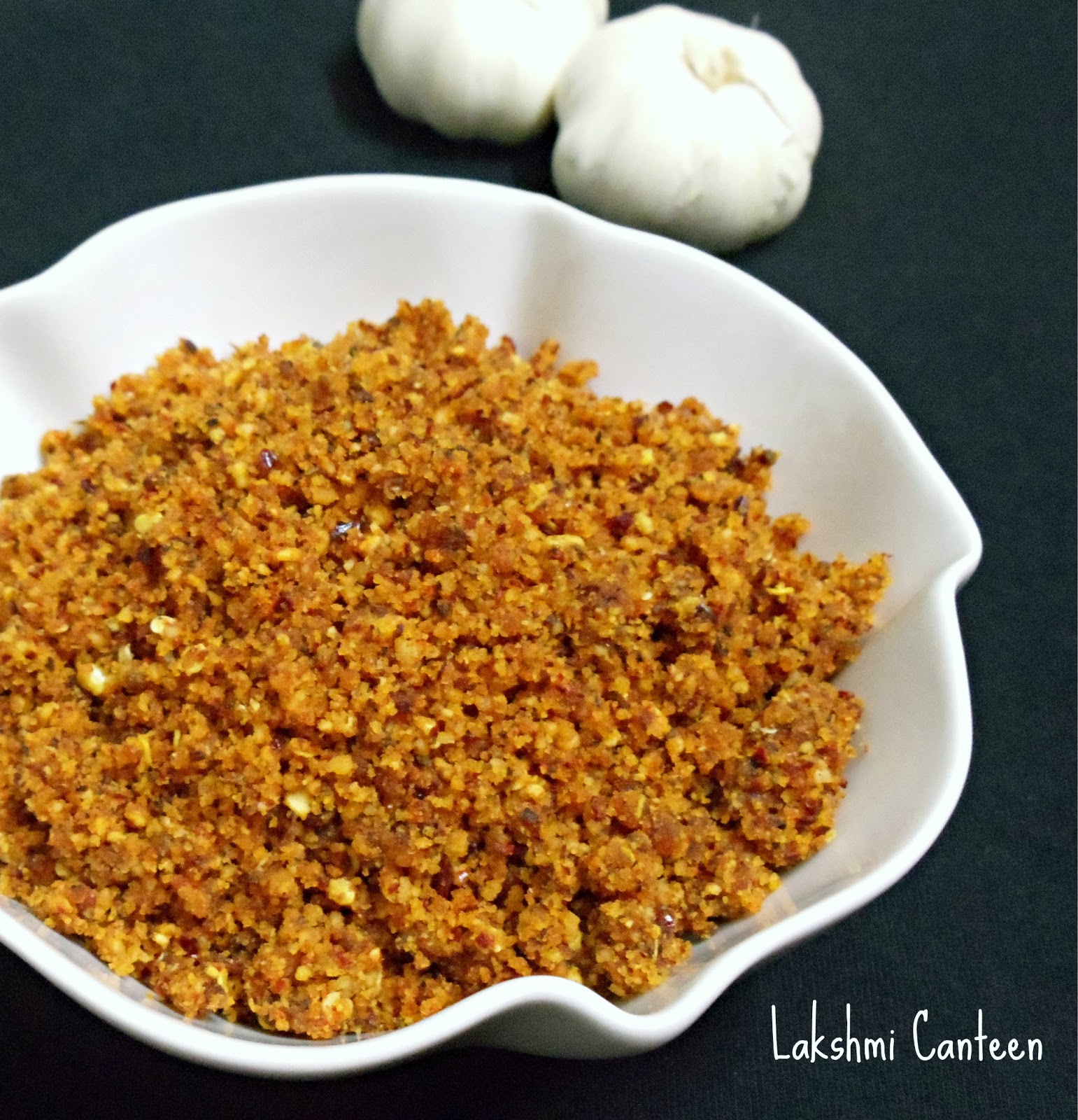 Lakshmi Canteen: Losne Chutney Pitti (Garlic Chutney Powder)