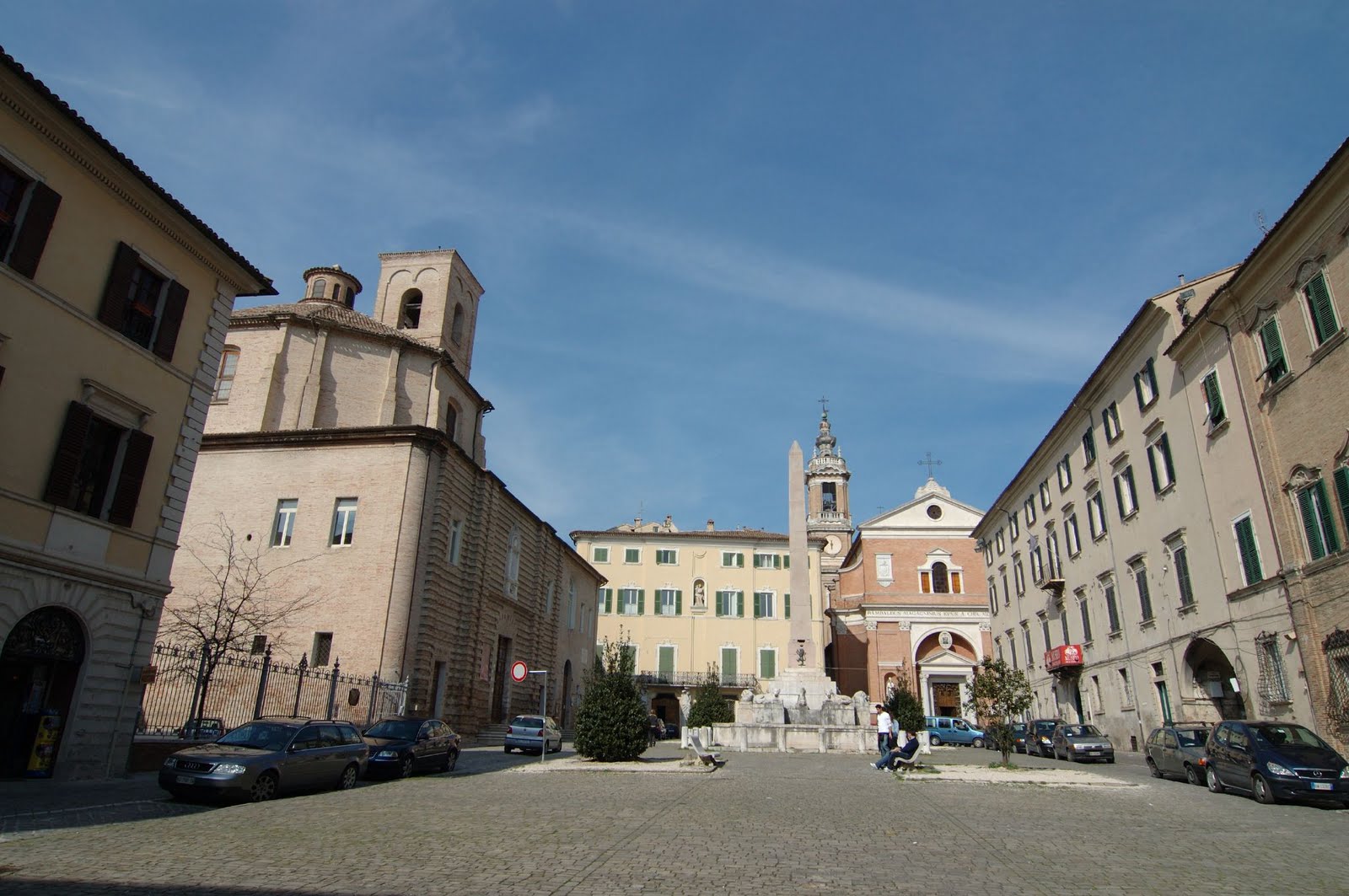 Livets hårda skola: Jesi./Iesi. (Italien)