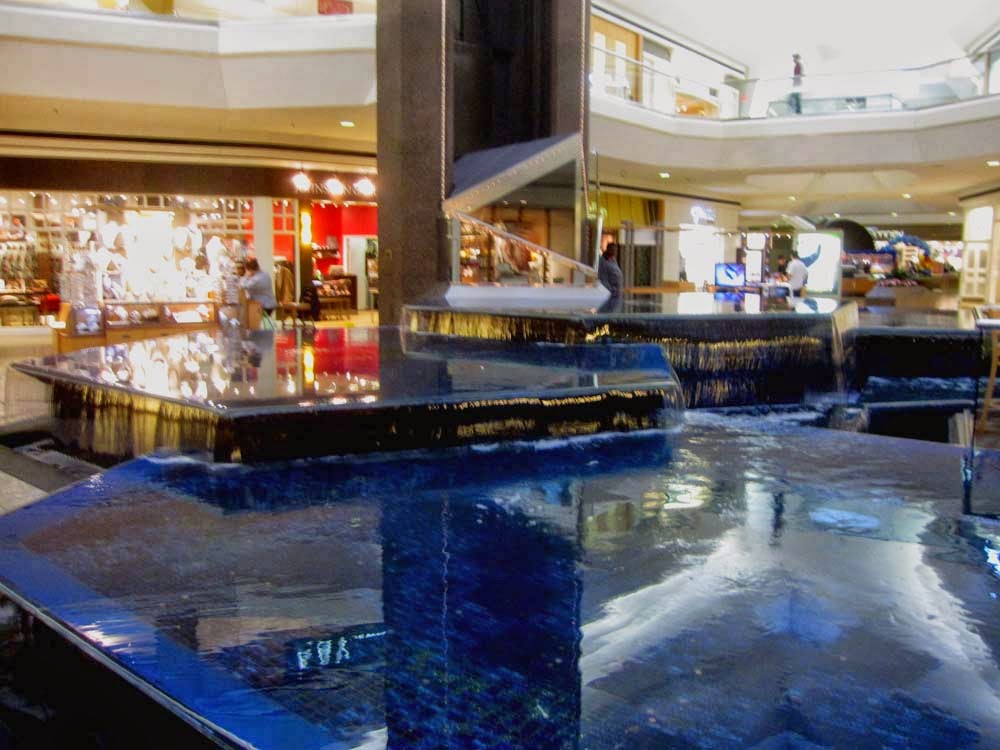 Sky City: Retail History: Fair Oaks Mall: Fairfax, VA