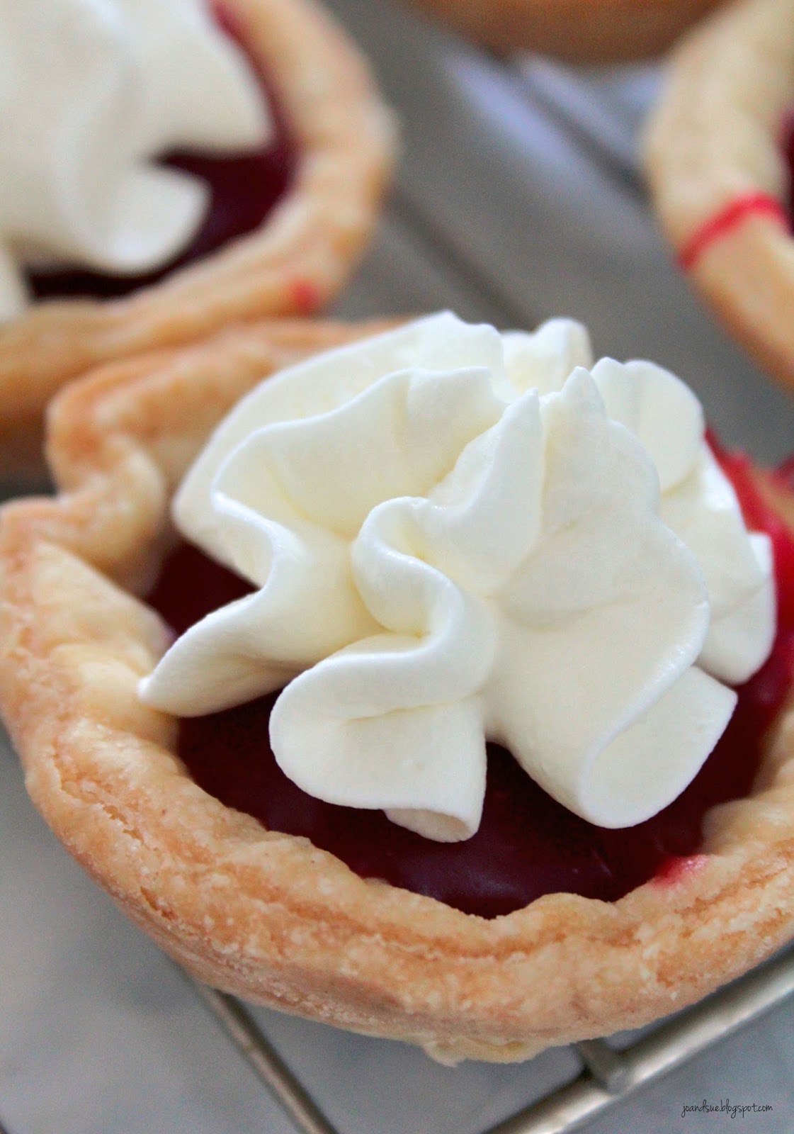 Jo and Sue: Grape Cream Pie (or Tarts)