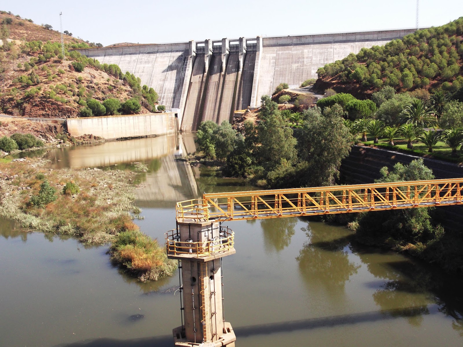Candilerías: ¿Son seguras nuestras presas?: La Junta repara daños en la ...