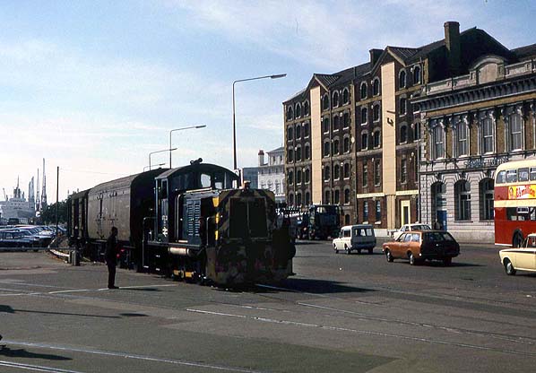the rail thing: Southampton Docks 1973