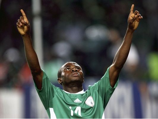 Jovens jogadores de futebol: Sani Emmanuel - Nigéria