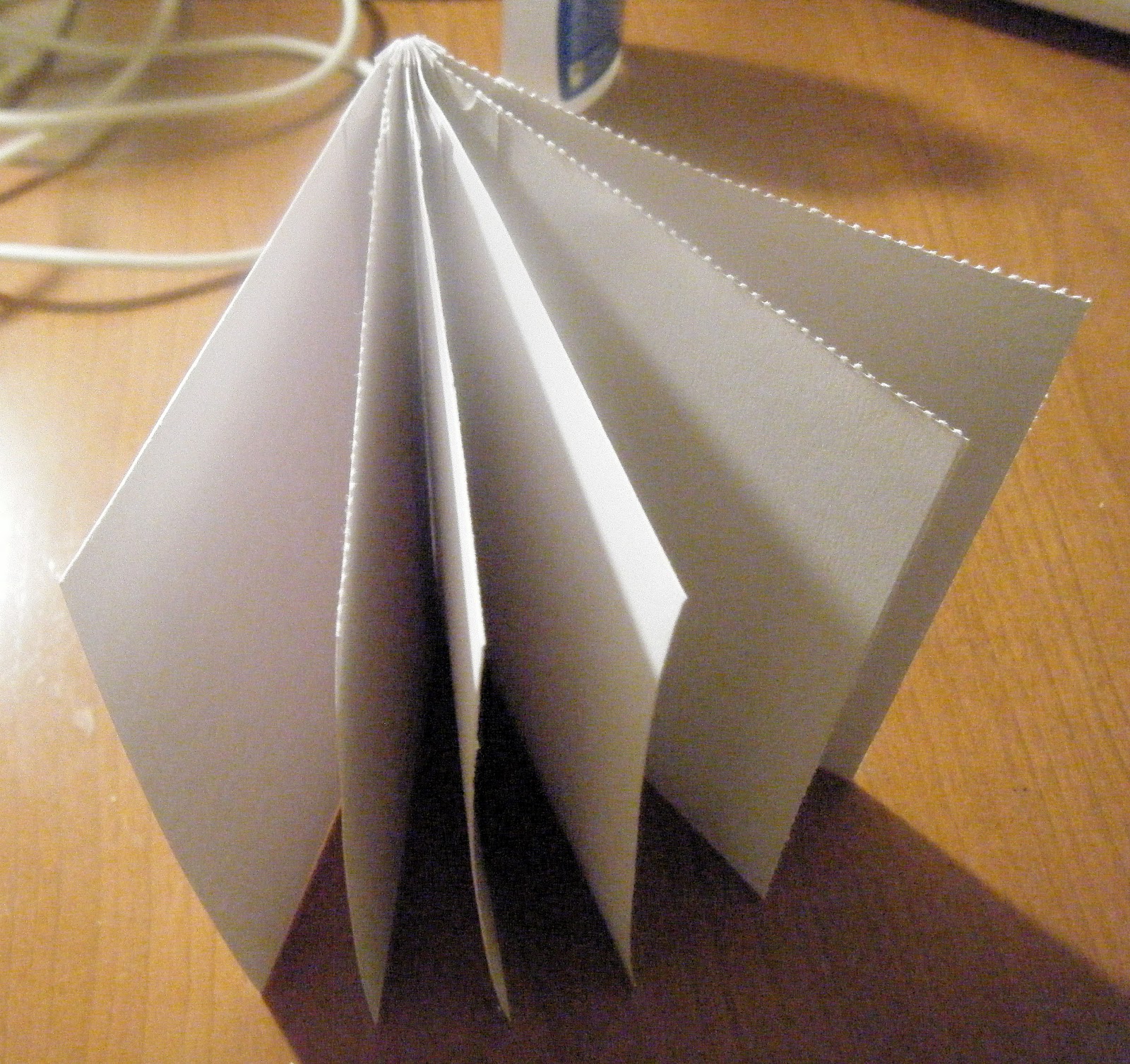 Cute and Some: YOU'VE GOT TO SEE THIS EASY PAGE BINDING!!!