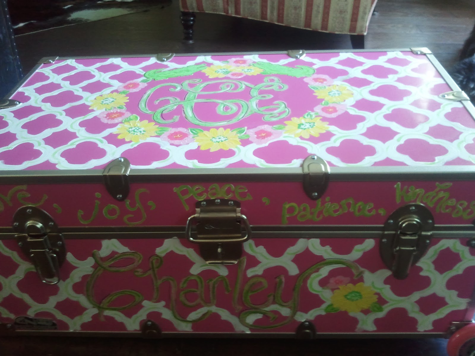 Birdie Pearl: Camp Trunk Fun