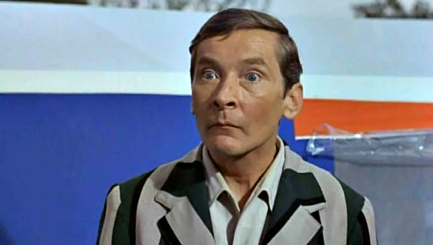 Carry On Blogging!: My Top 20 Favourite Carry On Actors: Number 4 ...
