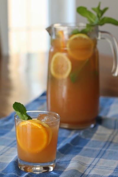 Food Lust People Love: Minty Cardinal Punch