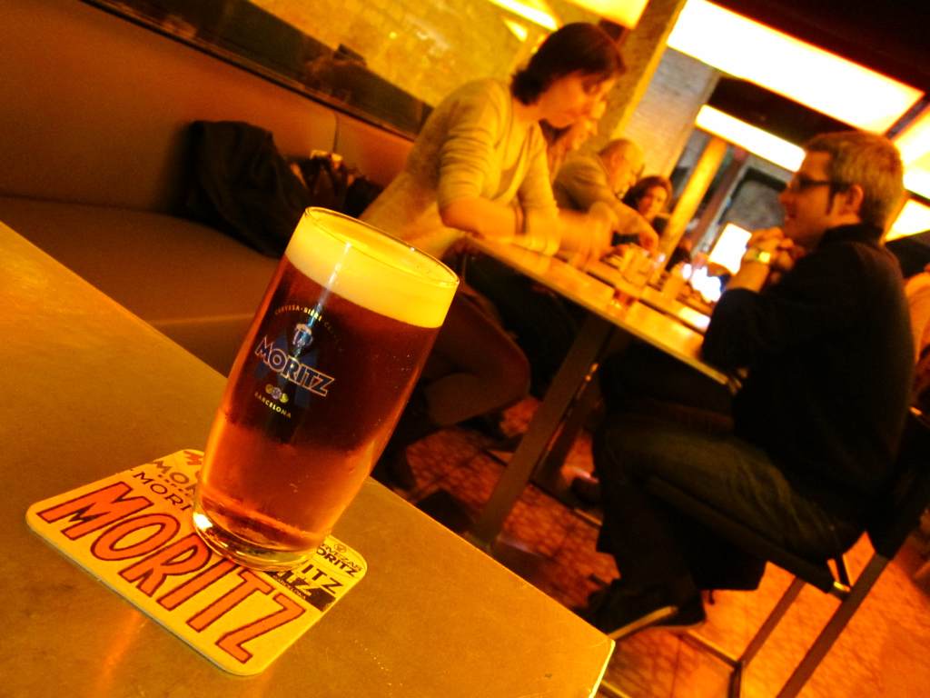 BARCELONA: PUBS AND NIGHT LIFE ~ Beautiful places of Barcelona and ...