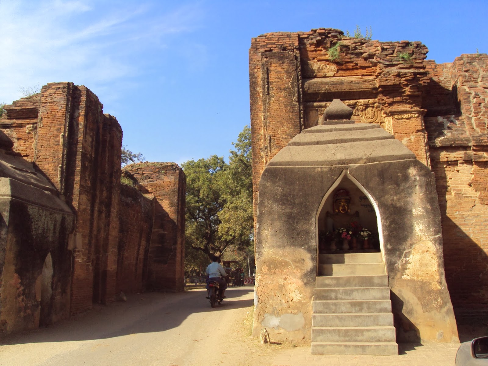 The Navigator: Myanmar - Bagan - Day 2 Part 3