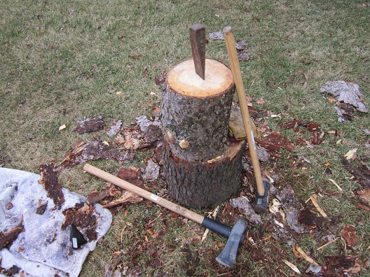 Feed Yourself During Hard Times: As Promised - Splitting Wood