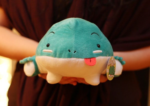 Awkward Frog Toy ; Wong Fu Productions