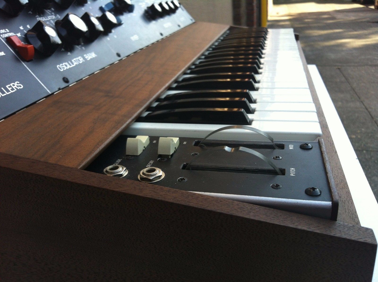 MATRIXSYNTH: Rebuilt Minimoog Model D