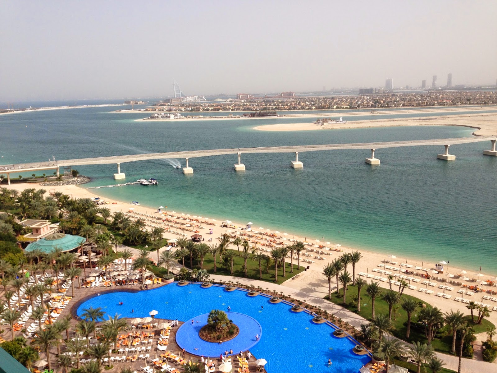 Laura Loves Travel: A postcard from Fujairah and Dubai...